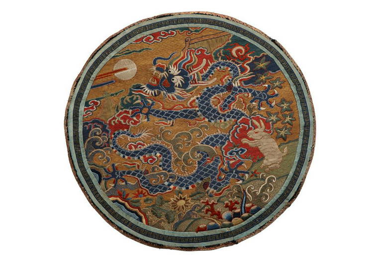 An Embroidered Dragon Rank Badge