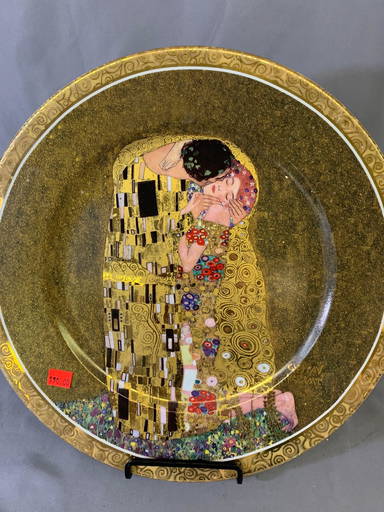 Klimt “the Kiss” Plate