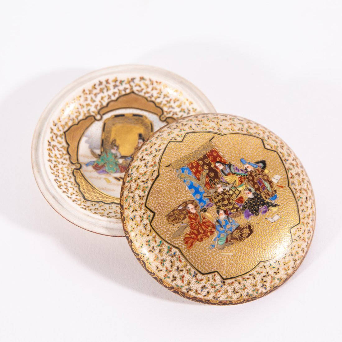 Japanese Porcelain for Sale at Auction - Page 2