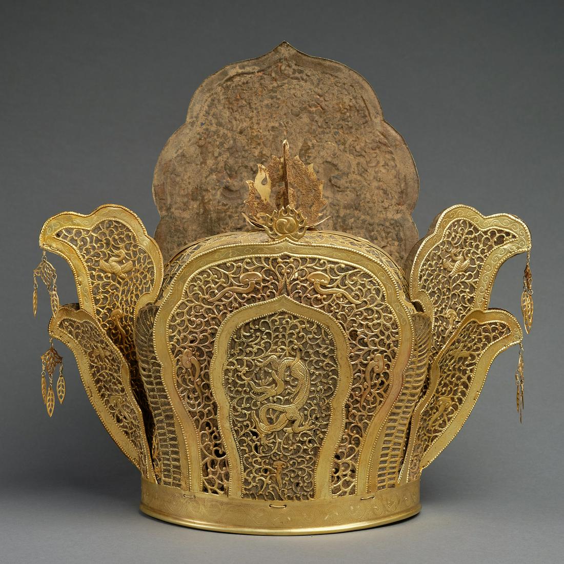 A pure gold crown,Liao dynasty,Height 35cm - Mar 22, 2023 | Glenbow ...
