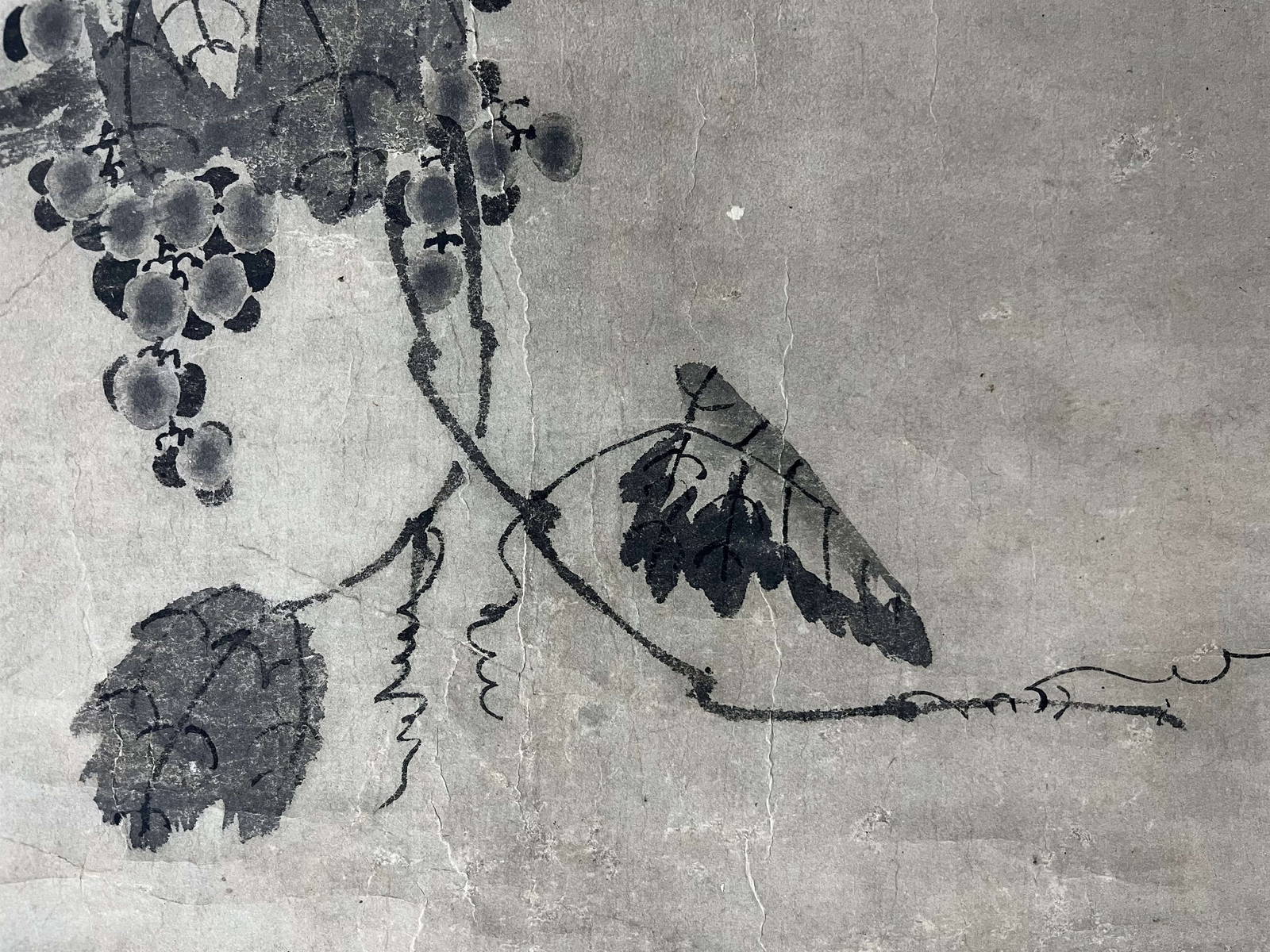 A Chinese Painting Of Grape, Wen Riguan Mark,yuan Dynasty,china Auction