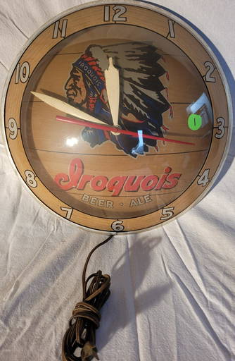 1950s Vintage Iroquois Beer Clock & Light Double Bubble Glass Clean