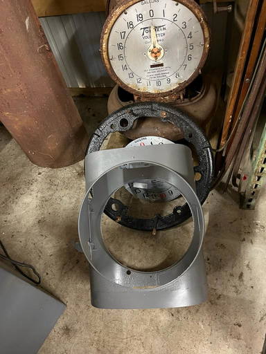 Tokhiem 850 Clock Face Unrestored Gas Pump With Extra Parts