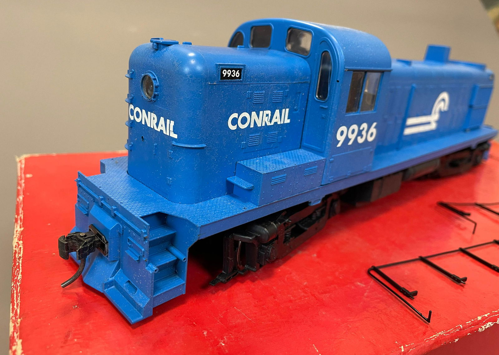 RS-3 diesel locomotive from Weaver. Conrail 9936. 0 Trace. (#0447) on ...