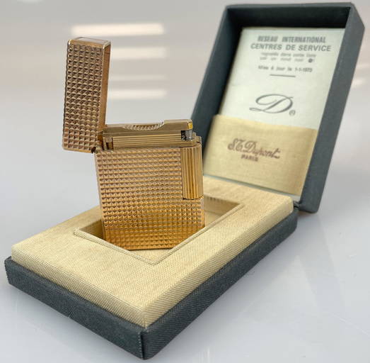 S.t. Dupont Lighter, France.