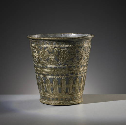 An Anglo Indian lassi beaker India, late 19th century NO RESERVE (#0038 ...