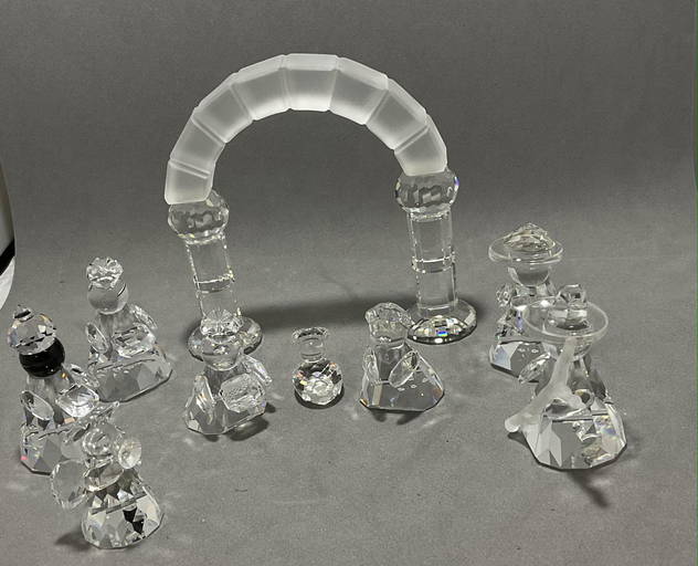 5 Piece Swarovski Crystal Nativity Scene (#0206) on Dec 04, 2022 | GCB ...