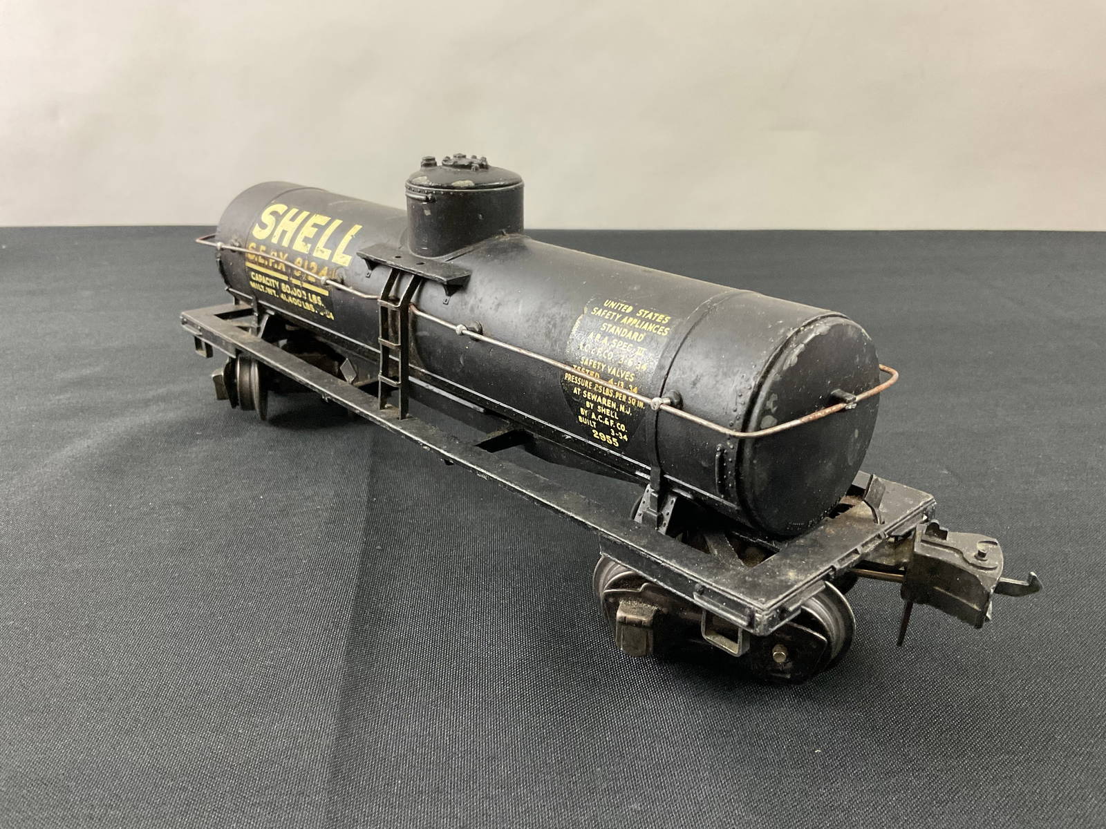 Lionel Prewar O Gauge 2955 Shell Tank Car Auction