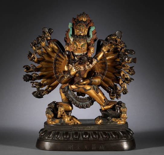 Qing Dynasty, liupin Buddha building, copper gilding, great Weide King ...