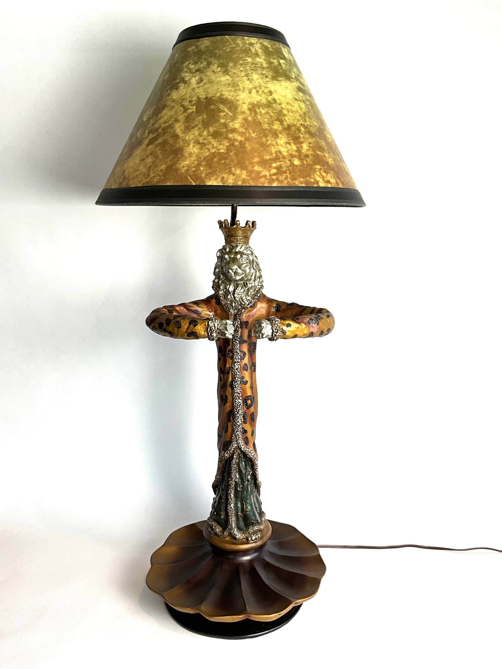 Large Lion With Robe Lamp By Accent Auction
