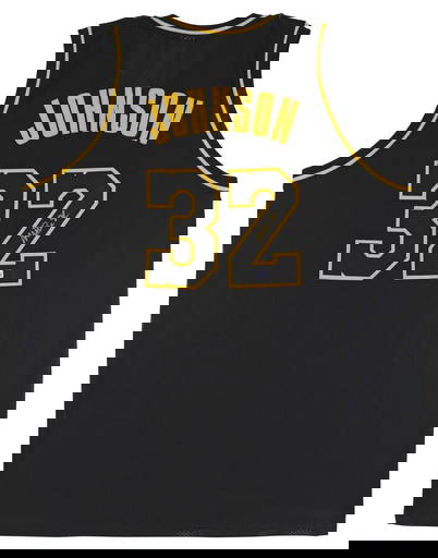 Golden Air Auctions - Sports Collectible Memorabilia JSA DNA