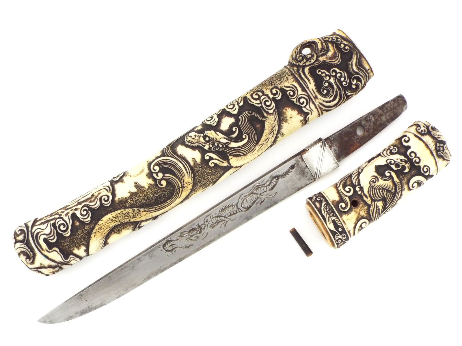 Very Fine Japanese Edo Period Carved Samurai Tanto Dagger Hand Forged ...