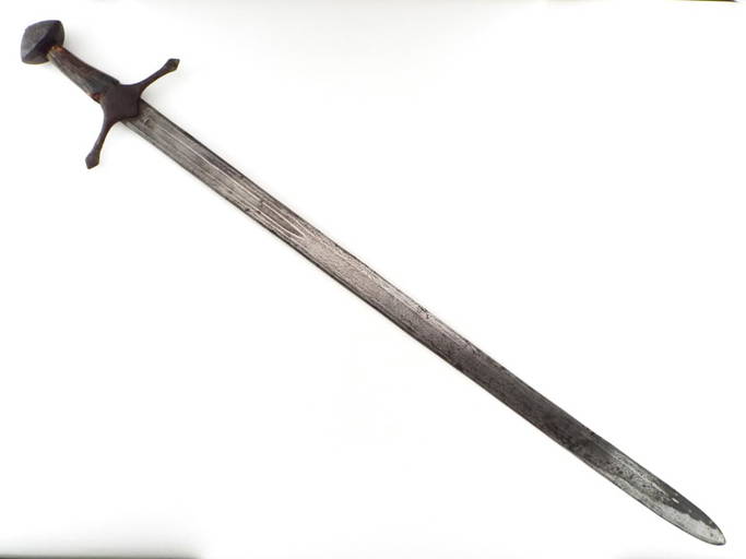 Rare Massive 17 18th C. Scottish Claymore Sword With Celtic Style ...