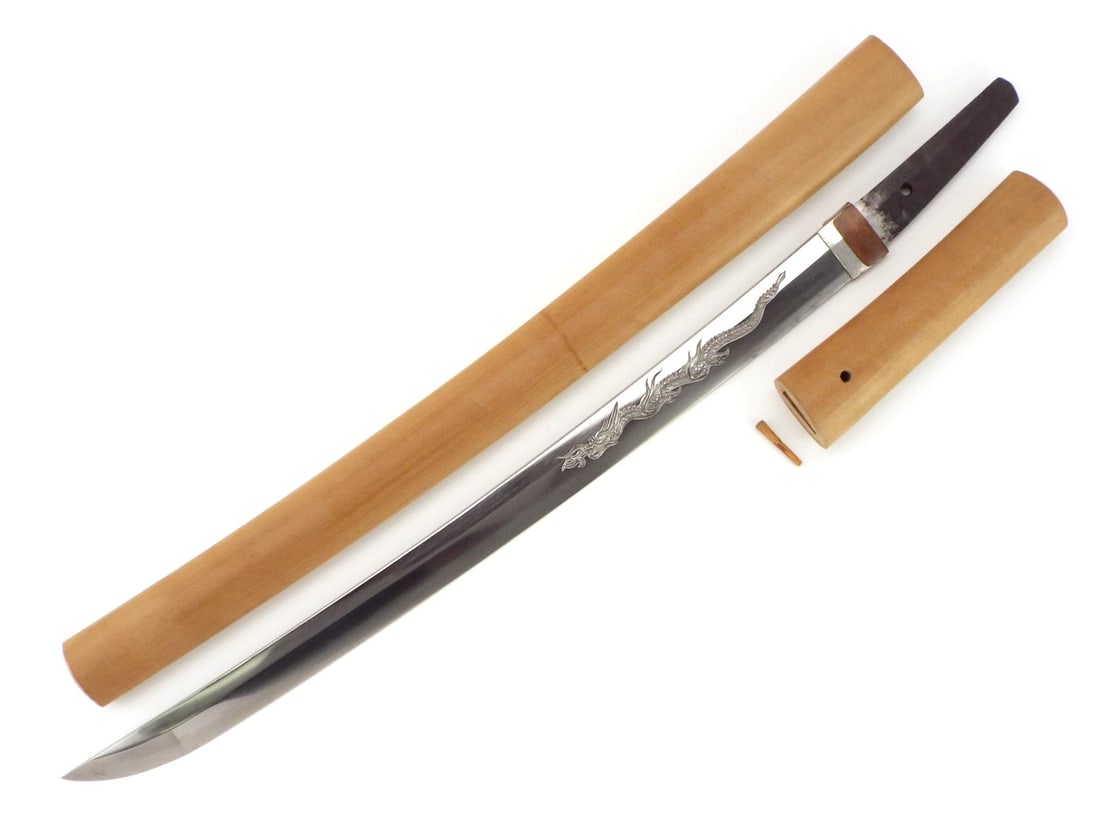 Samurai Dragon Horimono O'kissaki Wakizashi Keicho Shinto Style Auction