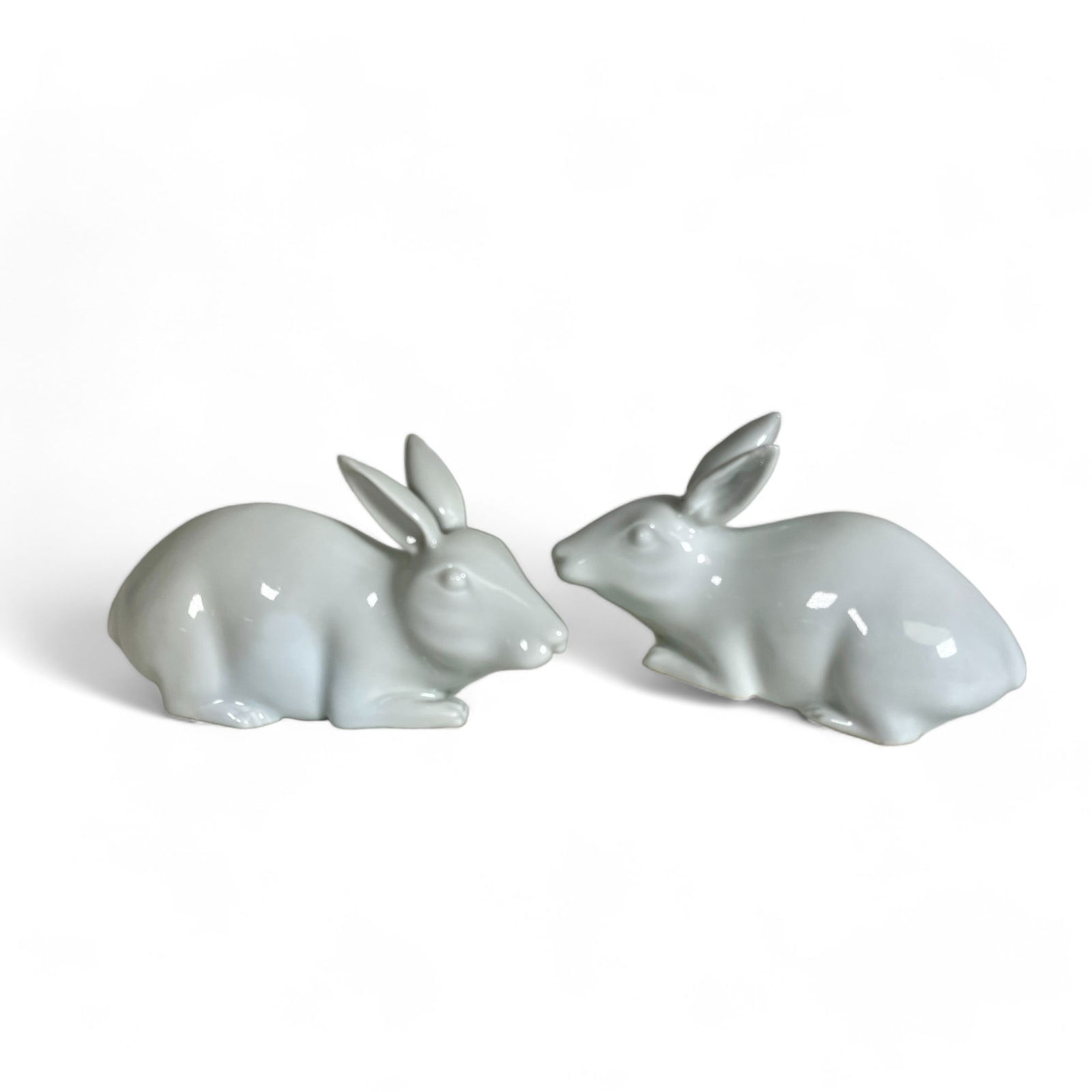 Pair Of Chinese Porcelain White Rabbit Figurines Auction