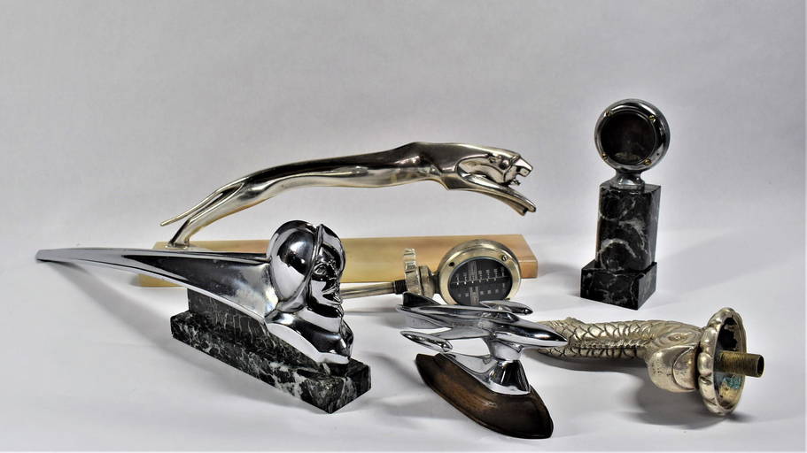 Grouping Of 6 Vintage Car Mascots And Radiator Caps