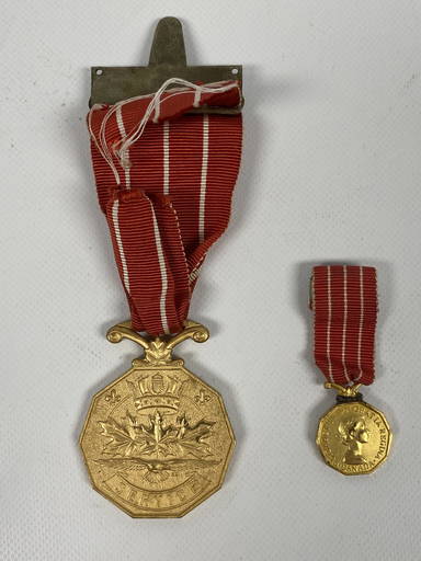 Vintage Canada Military Service Medal + Mini