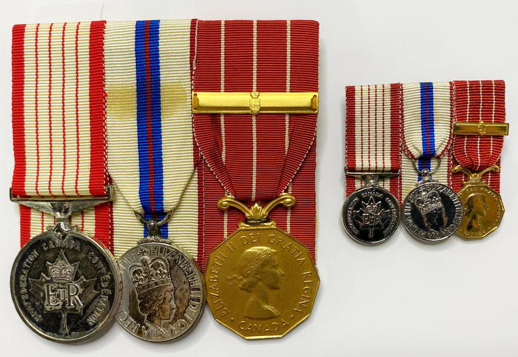 VINTAGE CANADA MILITARY SERVICE MEDALS GROUP OF 3 + MINI - Nov 08, 2022 ...