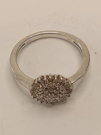 Vintage Sterling Silver Solitaire Ring Flower Pattern