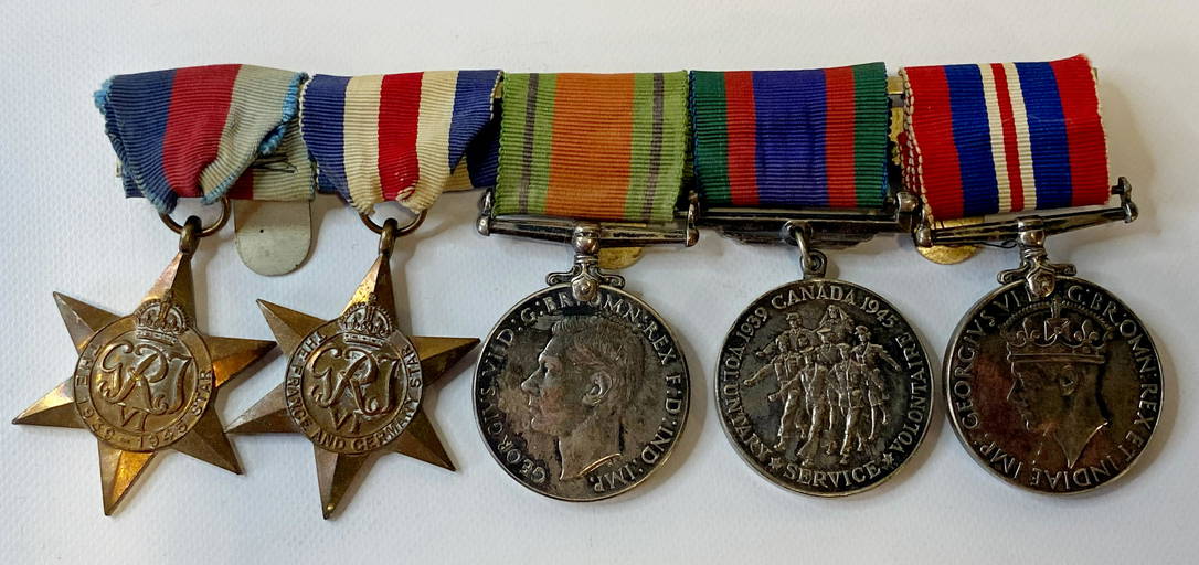 1939-45 WW2 CANADA MILITARY MEDALS GROUP OF 5 (#0056M) on Dec 06, 2022 ...