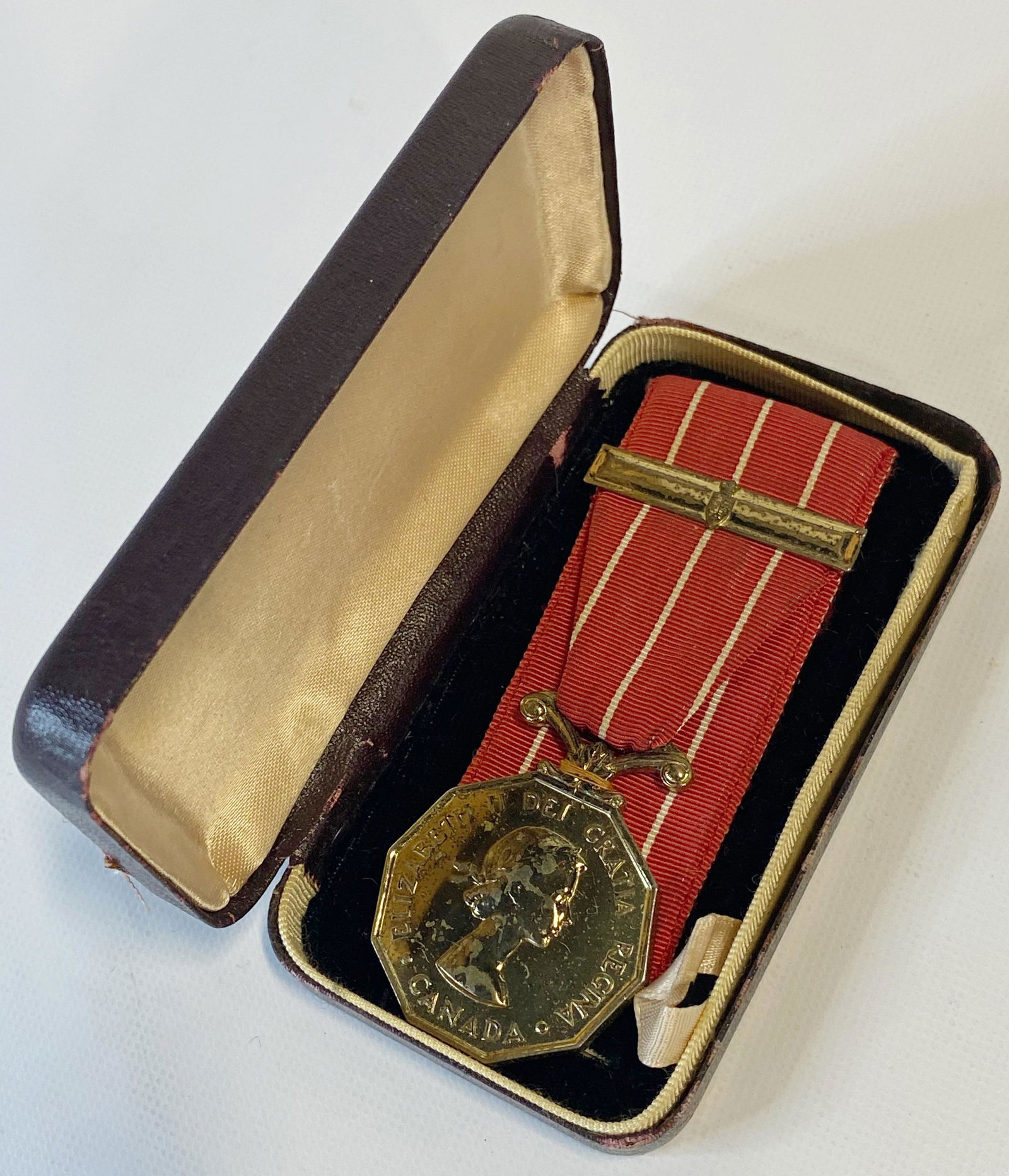 Vintage Canada Military Service Medal
