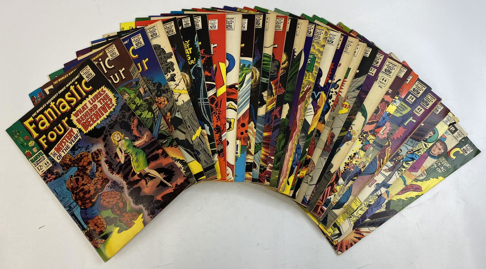 FANTASTIC FOUR LOT X 33 1960-70'S MARVEL COMIC - Feb 08, 2023 | Les ...