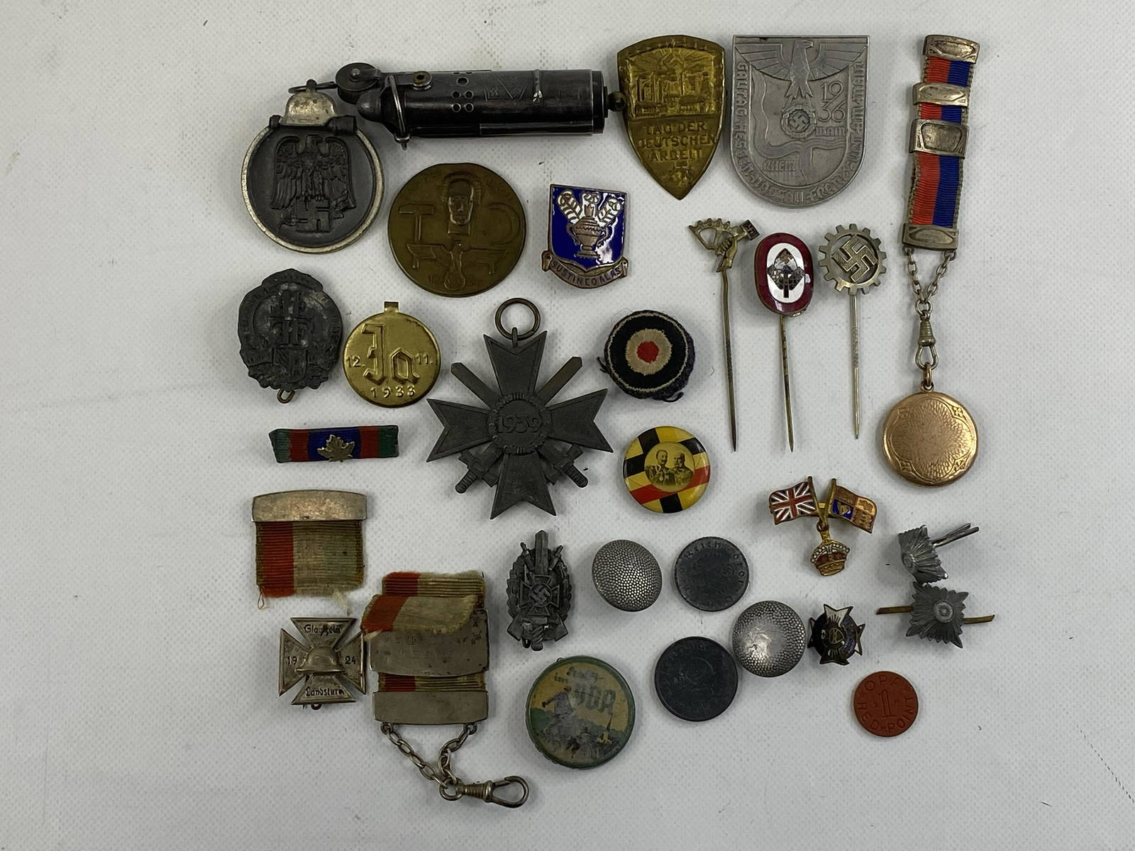 Antique & Vintage Military Medals, Badges & Patches for Sale in Online ...