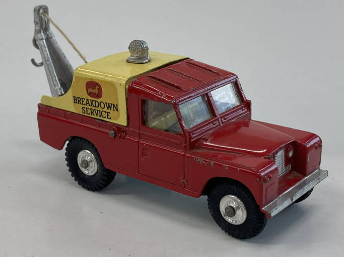 Vintage Corgi Toys Land Rover 109" W.b.