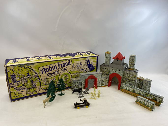 1950's Marx Robin Hood Castle Set Accessories & Box