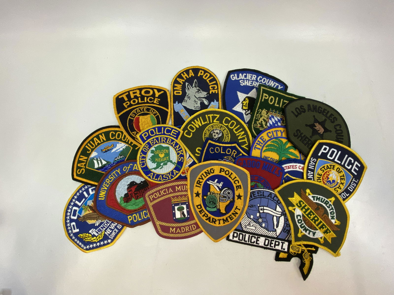 Vintage U.s. Police Shoulder Patches Lot Of 20 Auction