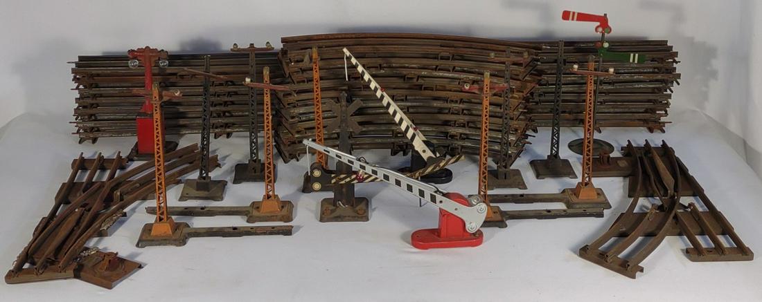 Pre War Wide Gauge Train Track, Gates & Poles