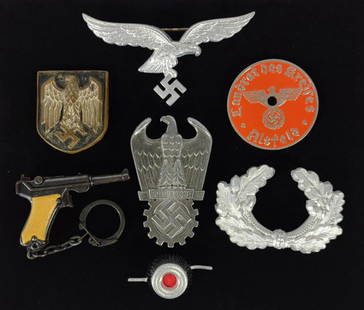 Wwii German Metal Insignia Lot