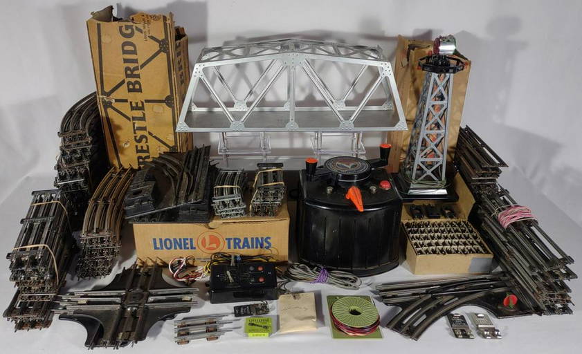 Vintage Lionel & Marx O Gauge Train Track & Items