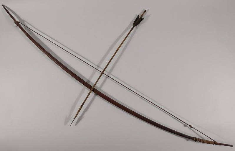 Antique American Plains Bow & Arrow
