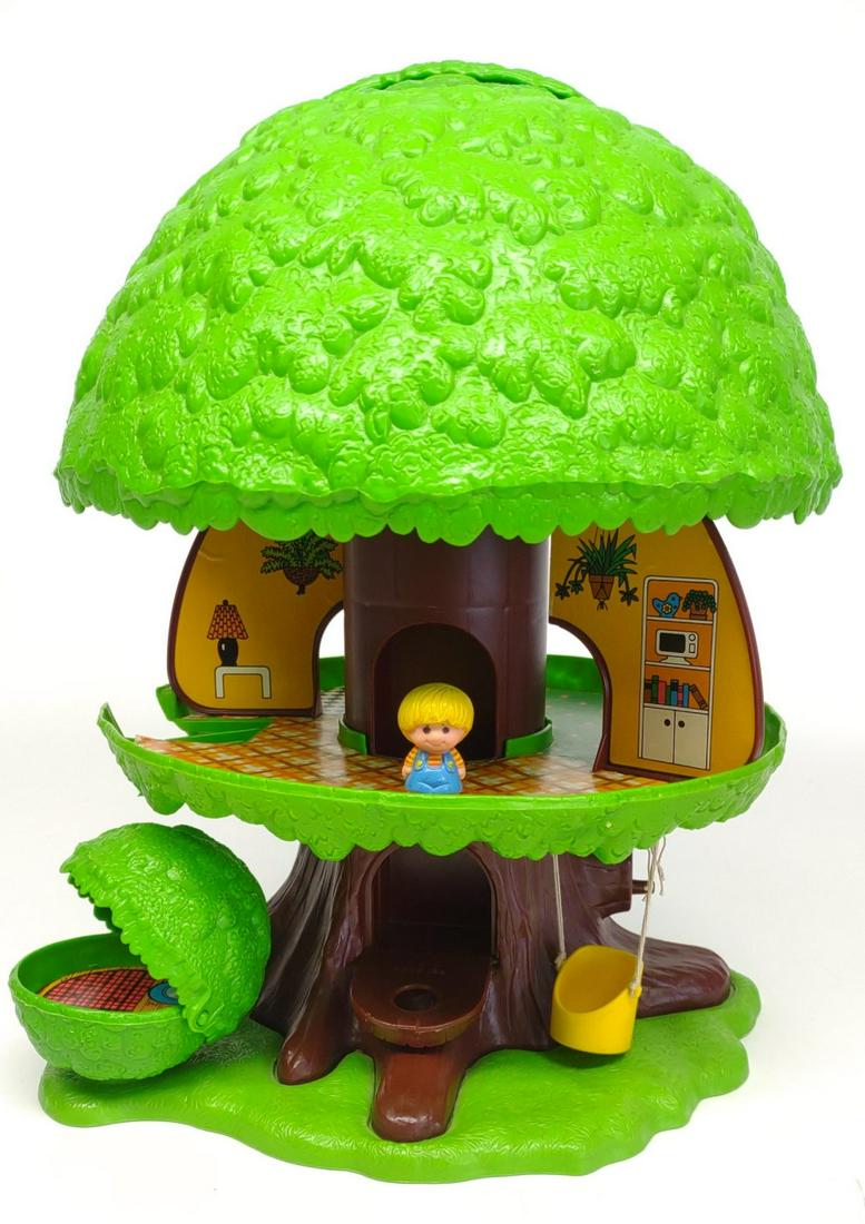 1975 General Mills Tree Tots Family Tree House
