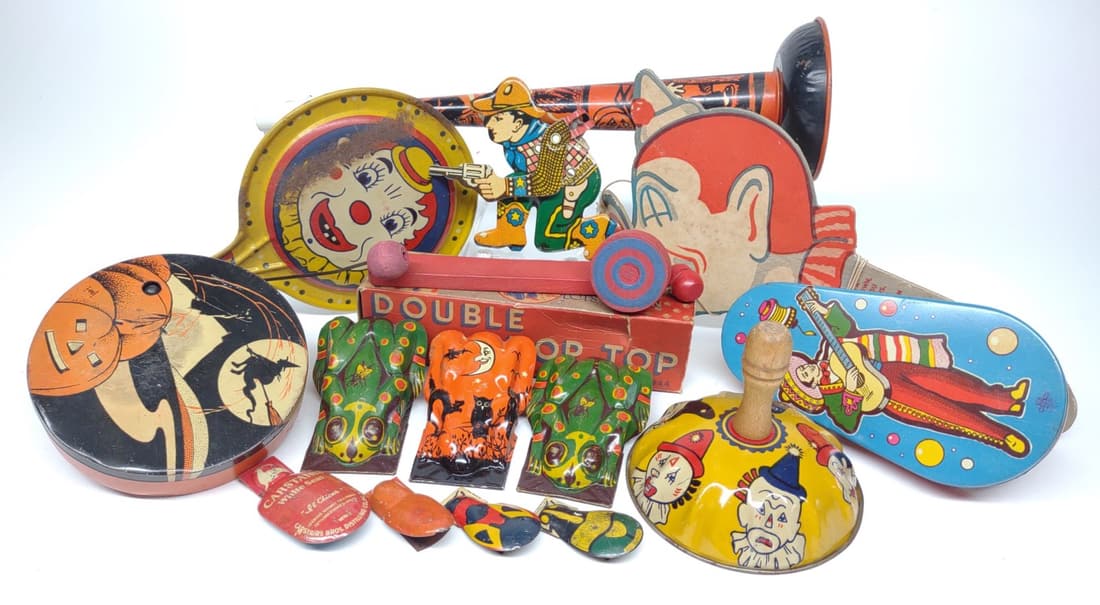 Vintage Tin Litho Toy Clickers & Noisemakers Auction