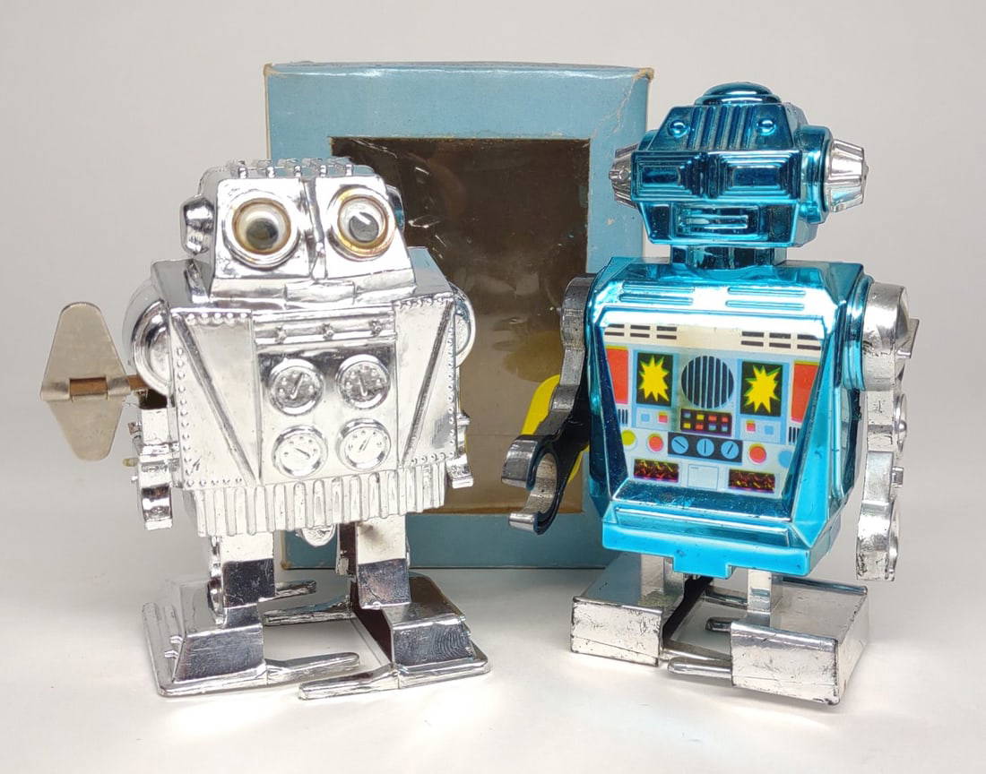 2 Vintage Wind-up Walking Robot Toys Auction