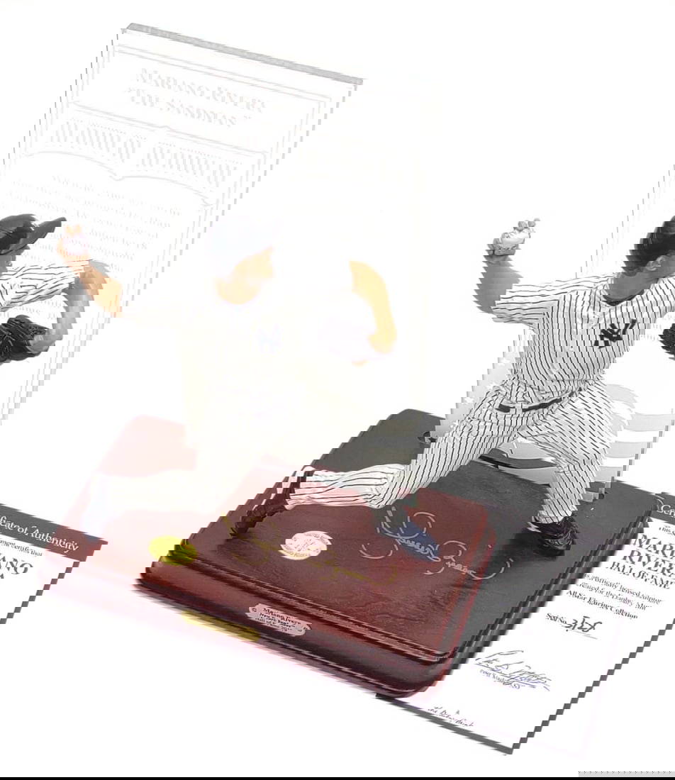 Yankees Mariano Rivera Baseball Player Figurine Auction