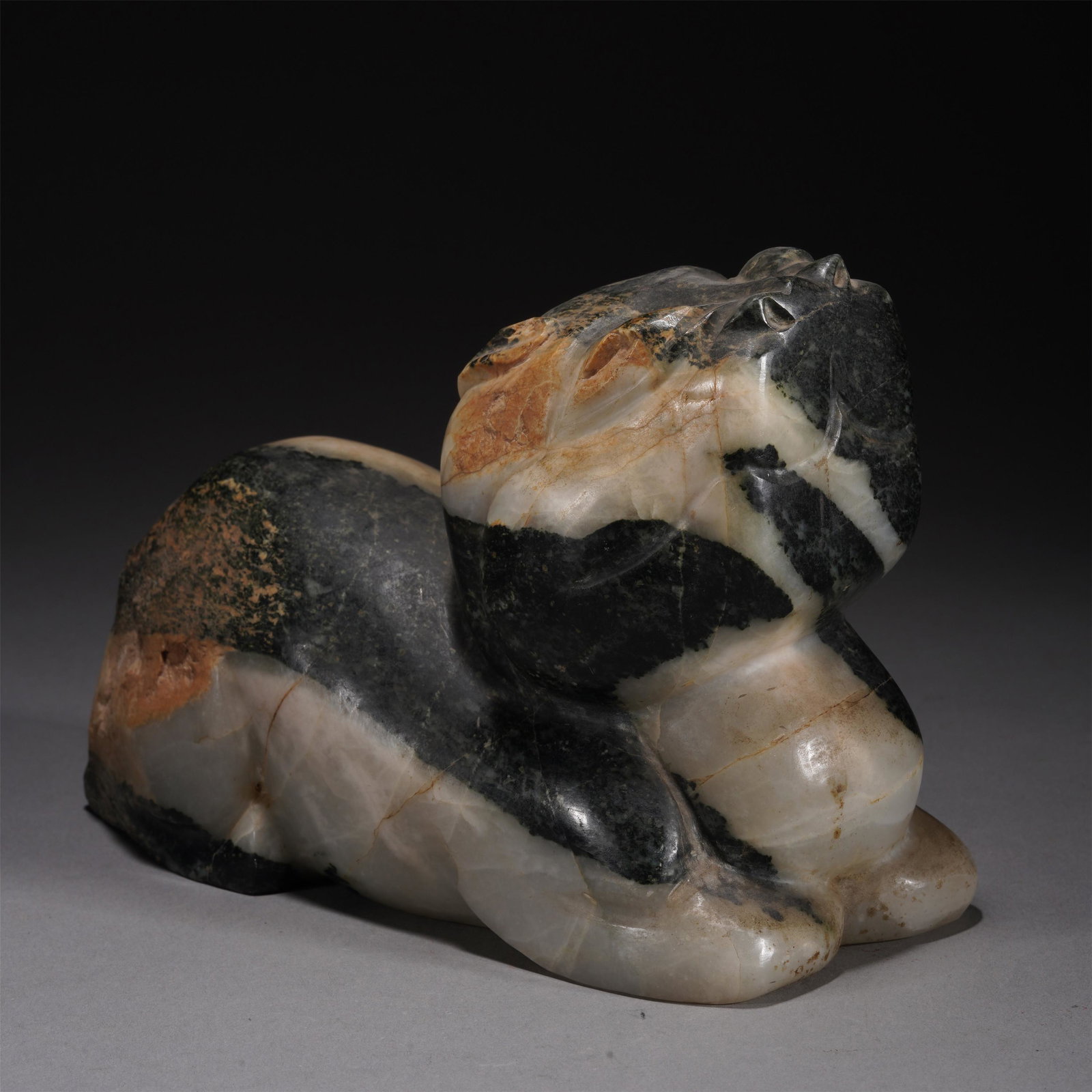 A CHINESE CARVED JADE MYTHICAL BEAST - Apr 02, 2023 | Gordon Fine Art ...