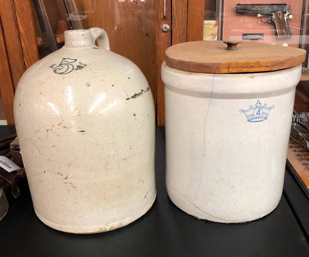 Box Lot - Large Antique Crocks (#0468) on Jan 14, 2023 | Western ...