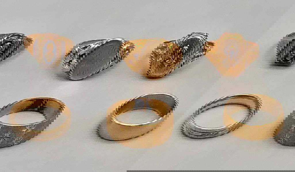 Group Of 10k Gold Rings Auction