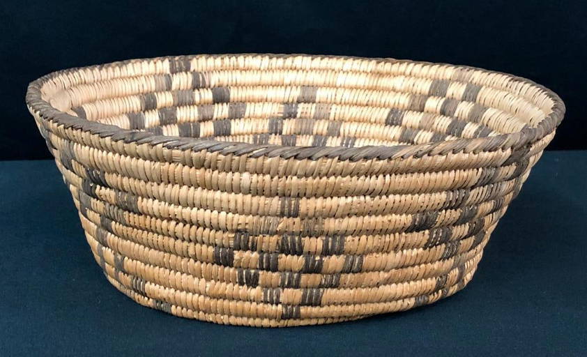 Vintage Pima Basket With Designs