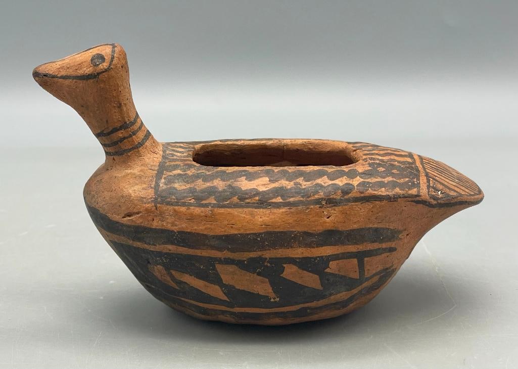 Prehistoric Anasazi Bird Effigy Pot Auction