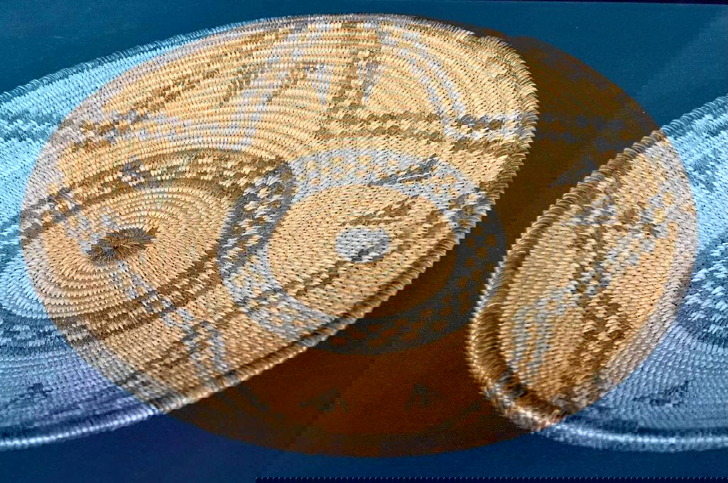 Antique Apache Basket With Sunflower Design Auction