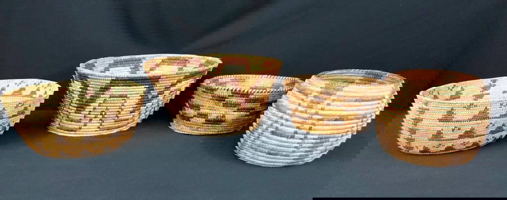 Group Of Four Tohono O'oodham Baskets Auction
