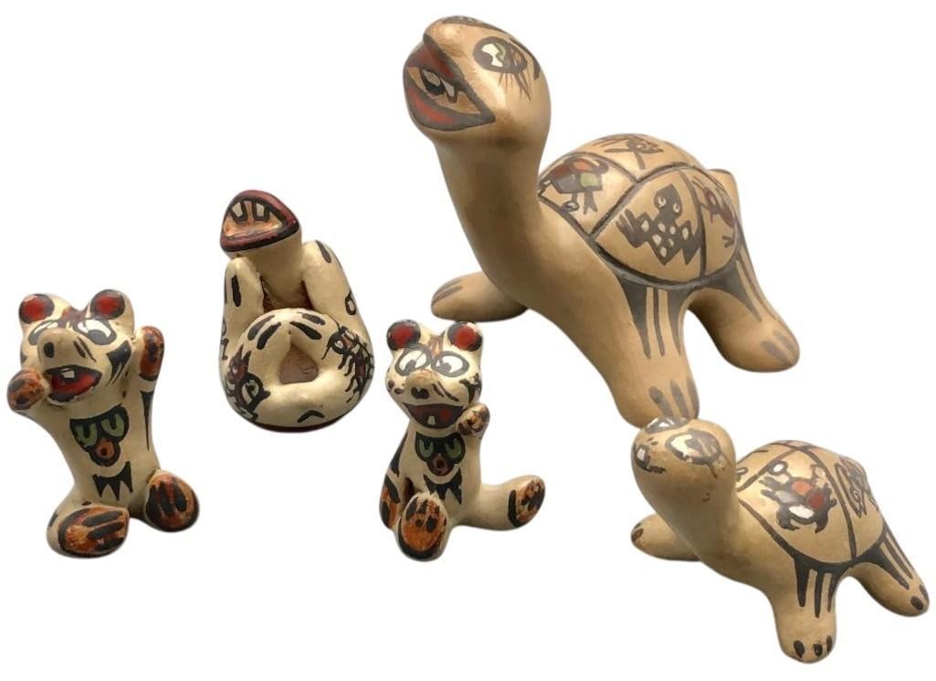 Five Storyteller Pots By Margaret And Luther Gutierrez Auction