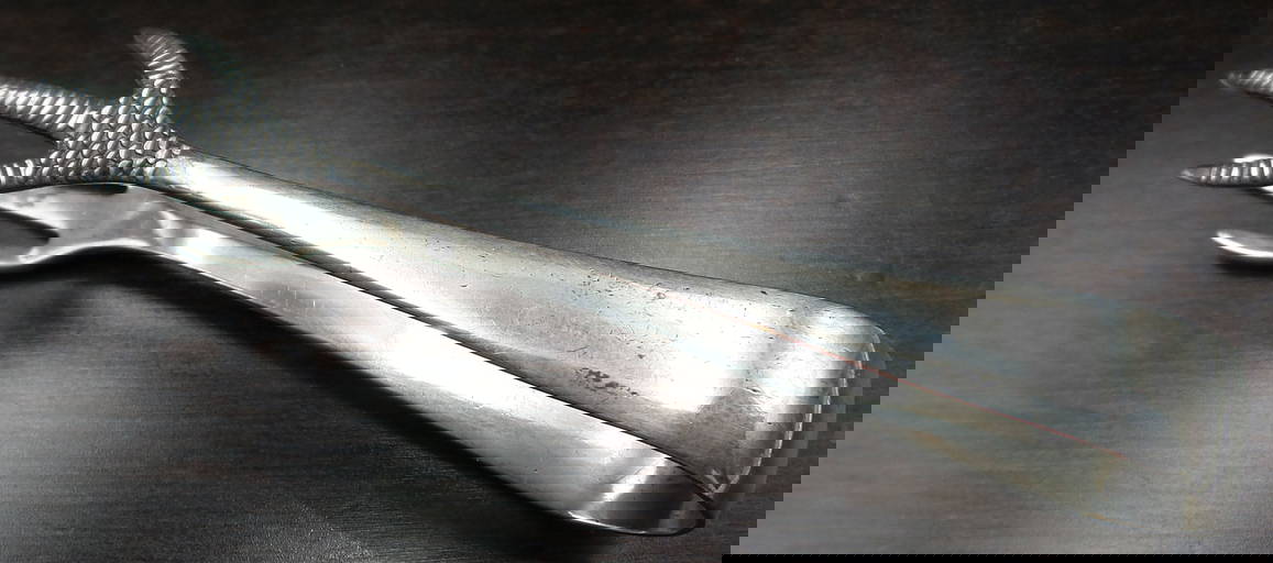 Antique British Sterling Silver Chicken Foot Sugar Tongs