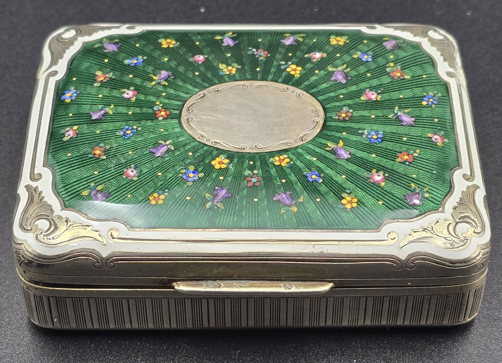 Antique Georg Adam Scheid Austria 900 Silver & Green Enamel Cigarette ...
