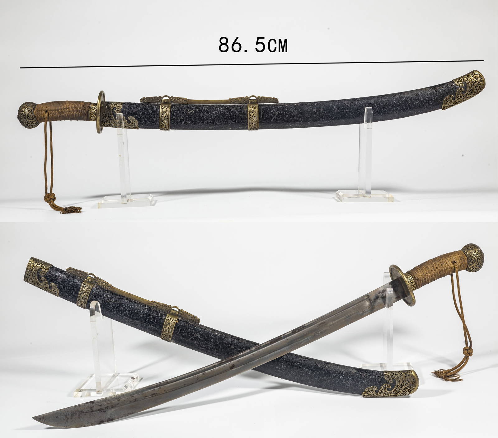 A Cast Iron Cold Weapon Sabre, Qing Dynasty. Auction