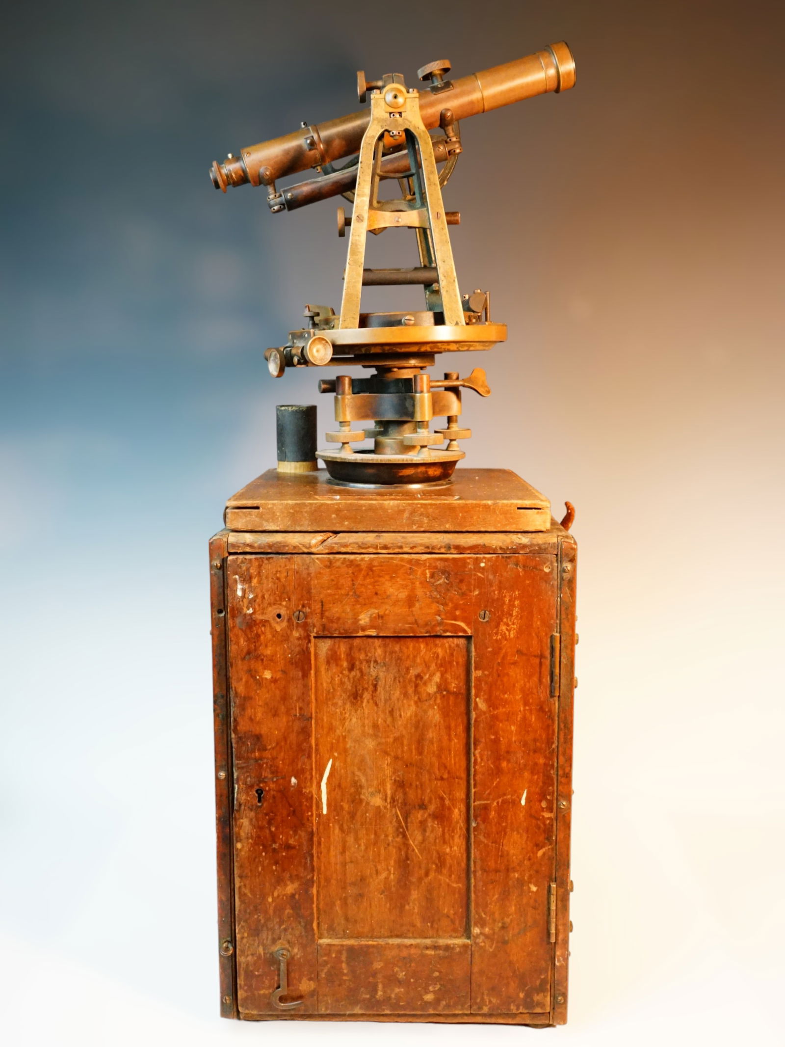 Buff & Buff Mfg. Co. Boston Surveyors Transit In Case Auction